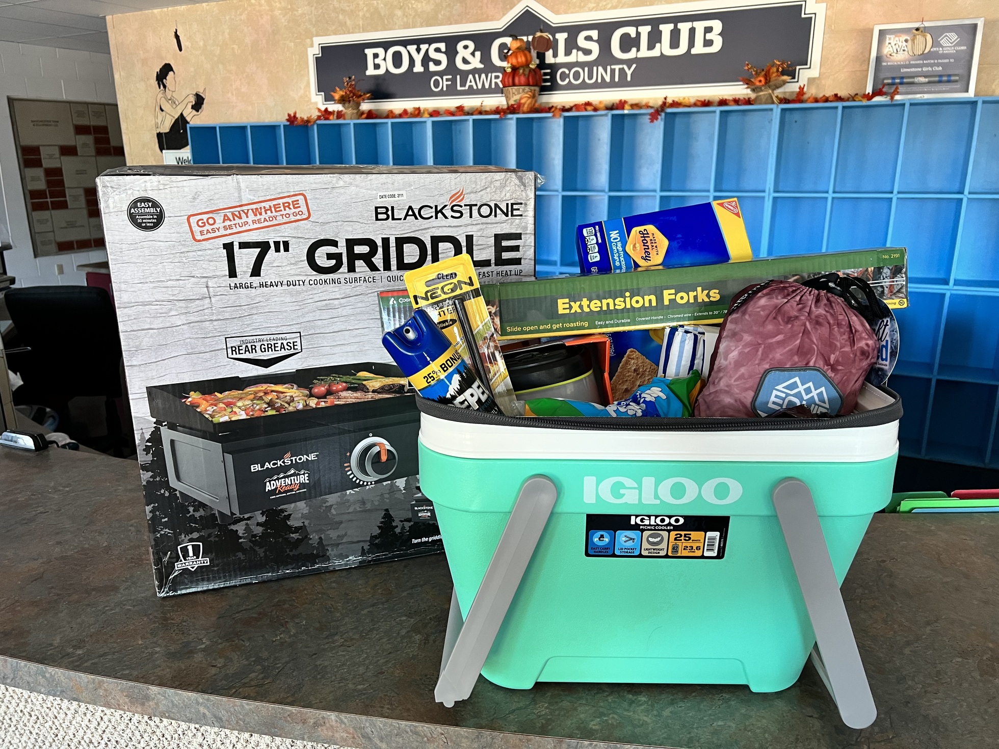 Camping Basket with Blackstone Griddle - 2022 Appreciation Dinner!